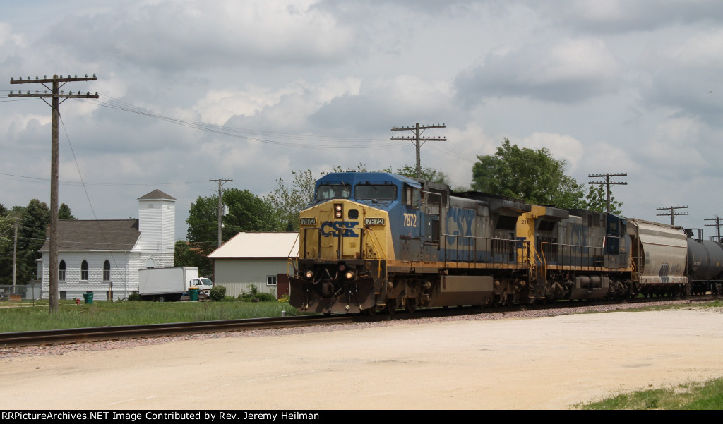 CSX 7872 & 211 (1)